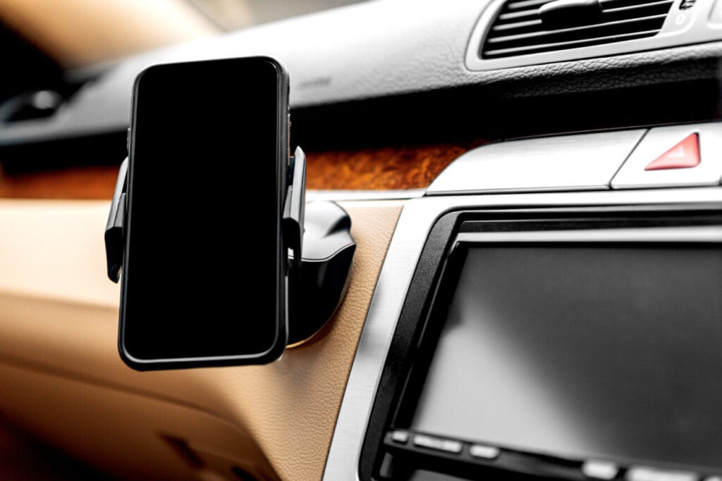 Gadżety do samochodu. Akcesoria do auta i dodatki samochodowe - Moto Klub